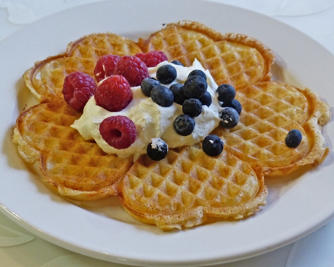 Waffles Acompañados con Miel - balance saludable